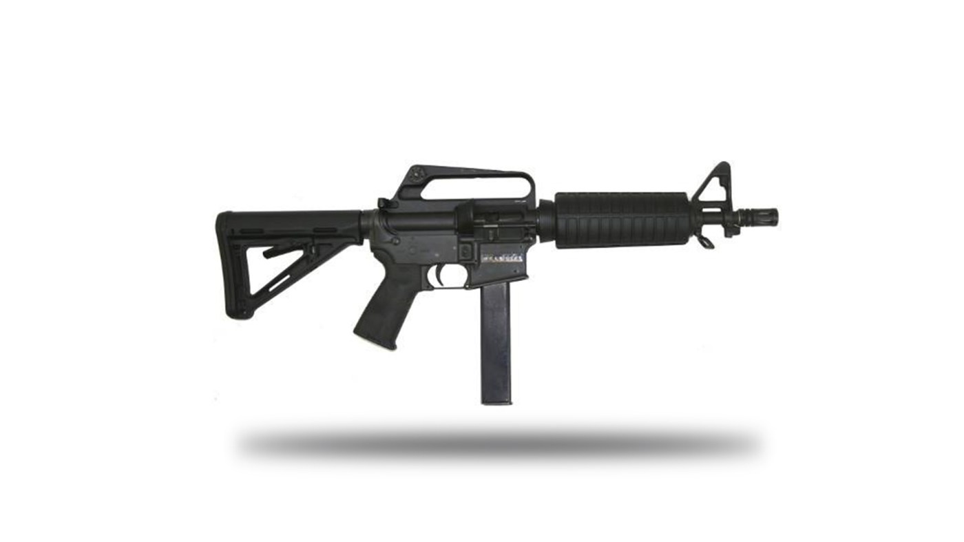 Shoot The Colt 9mm SMG | Battlefield Vegas!