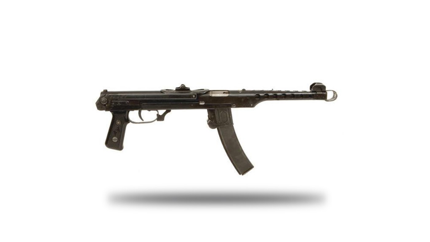 Shoot The PPS-43 SMG | Battlefield Vegas!