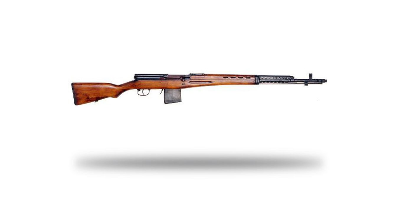 Shoot the SVT-40 Main Battle Rifle | Battlefield Vegas